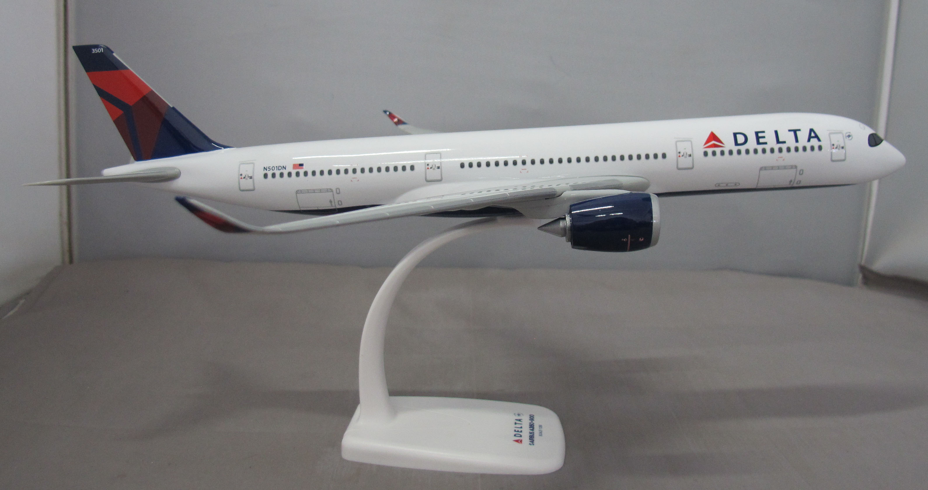 ScaleModelStore.com :: Flight Miniatures 1:200 - AAB-35090H-001 - Delta ...
