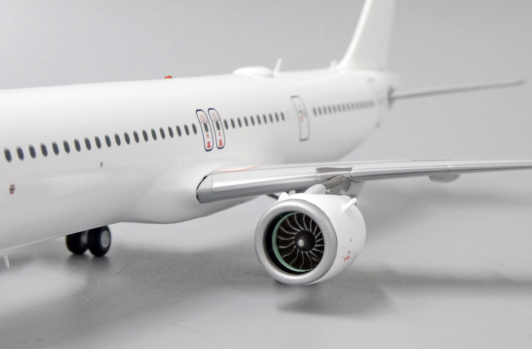 ScaleModelStore.com :: JC Wings 1:200 - BK1017 - Blank Airbus A321neo