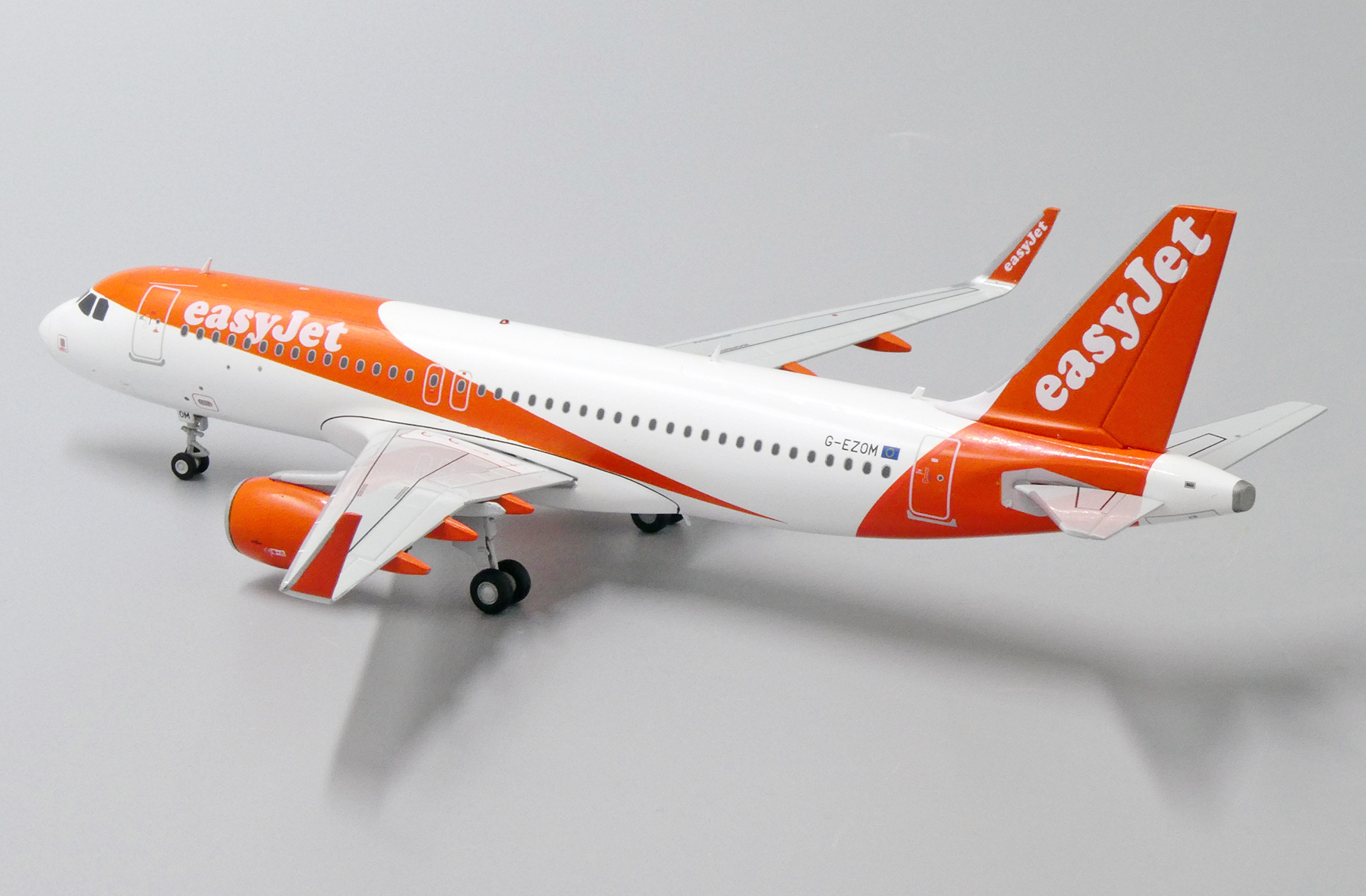 ScaleModelStore.com :: JC Wings 1:200 - EW2320001 - EasyJet Airbus A320