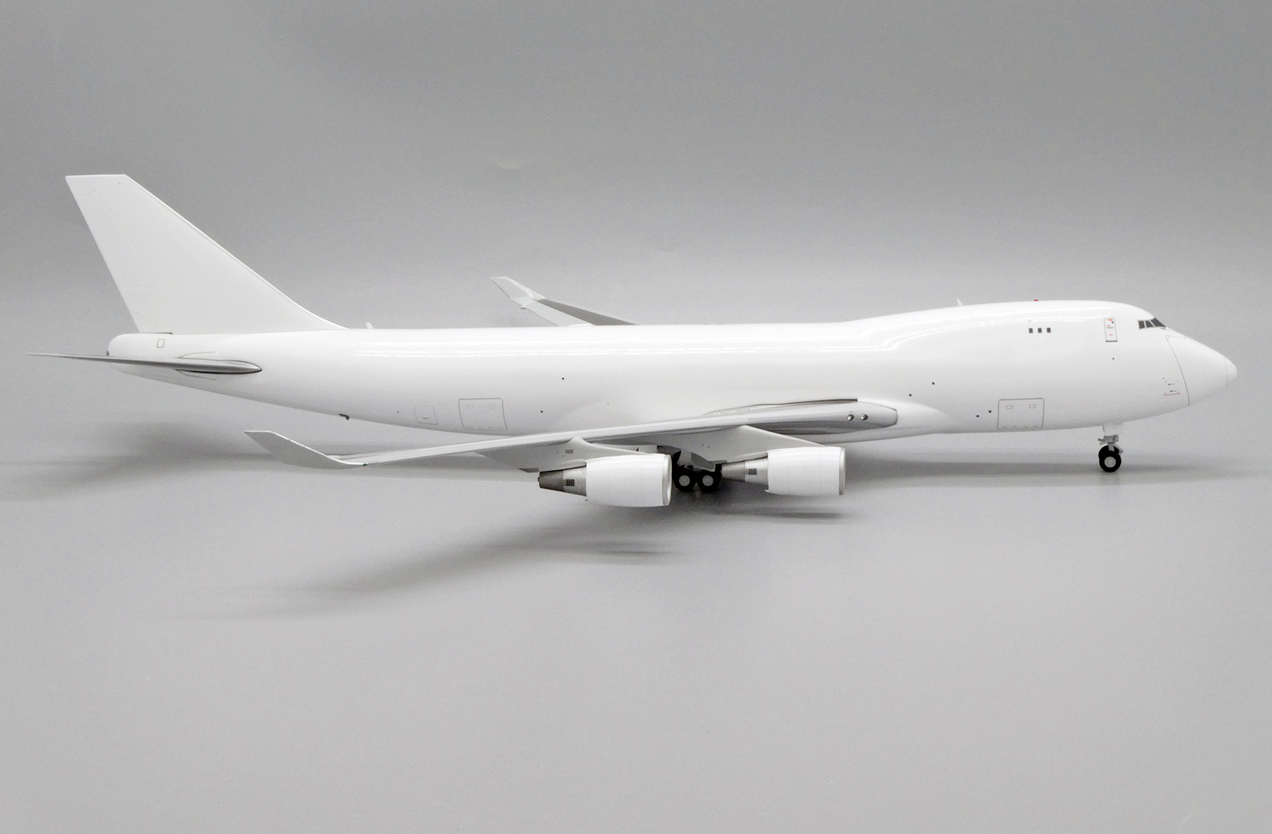 ScaleModelStore.com :: JC Wings 1:200 - BK1040 - Blank Boeing 747-400F