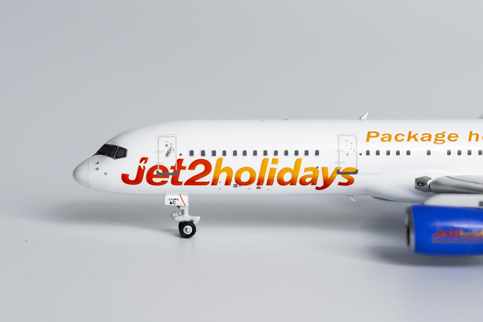 ScaleModelStore.com :: NG Models 1:400 - 53182 - Jet2 Holidays Boeing ...