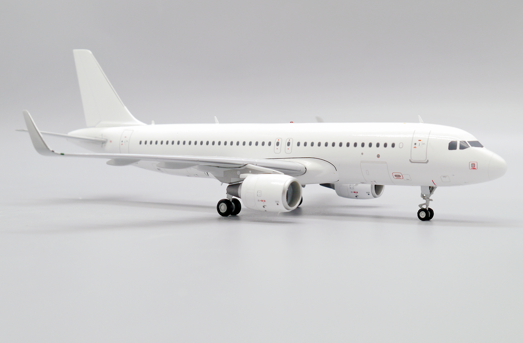 ScaleModelStore.com :: JC Wings 1:200 - BK1060 - Blank Airbus A320 CFM ...