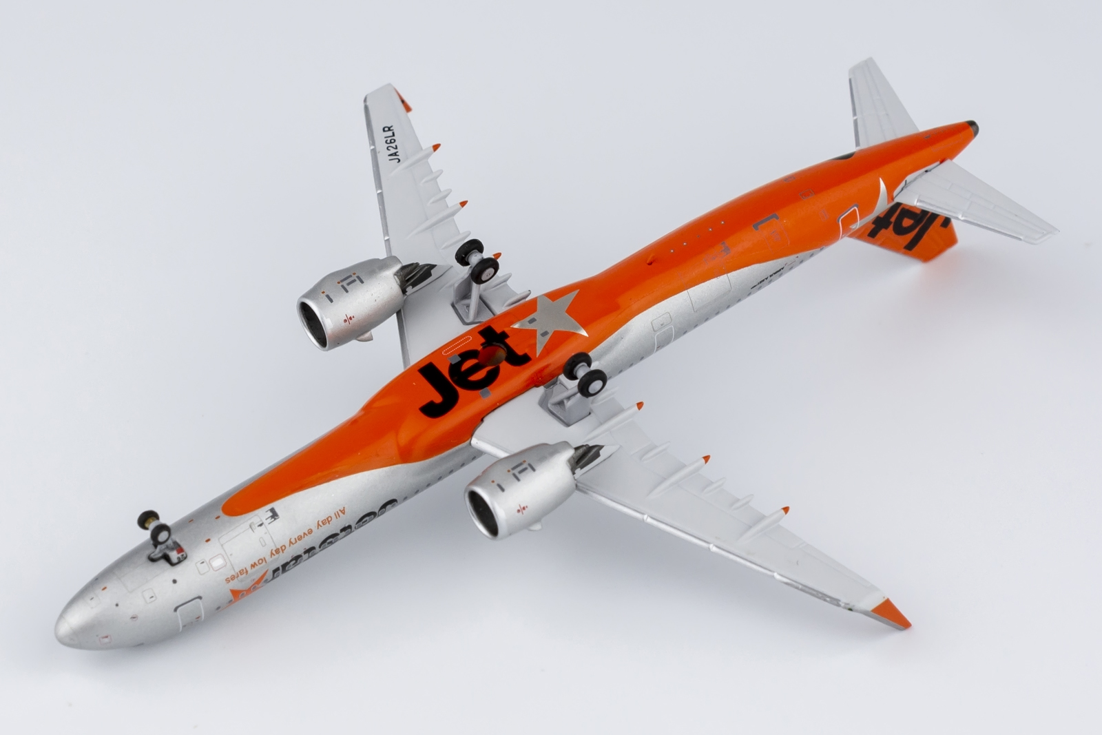 ScaleModelStore.com :: NG Models 1:400 - 13052 - Jetstar Airways Airbus ...