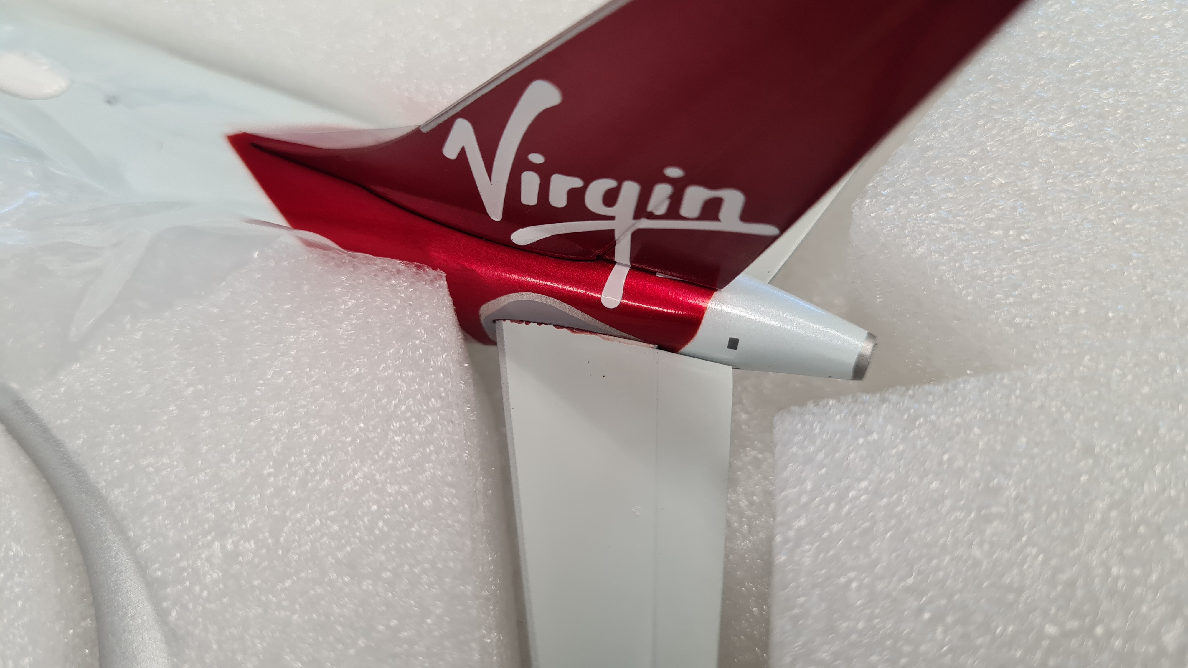 ScaleModelStore.com :: GeminiJets 1:200 - G2VIR1212_paint - Virgin ...