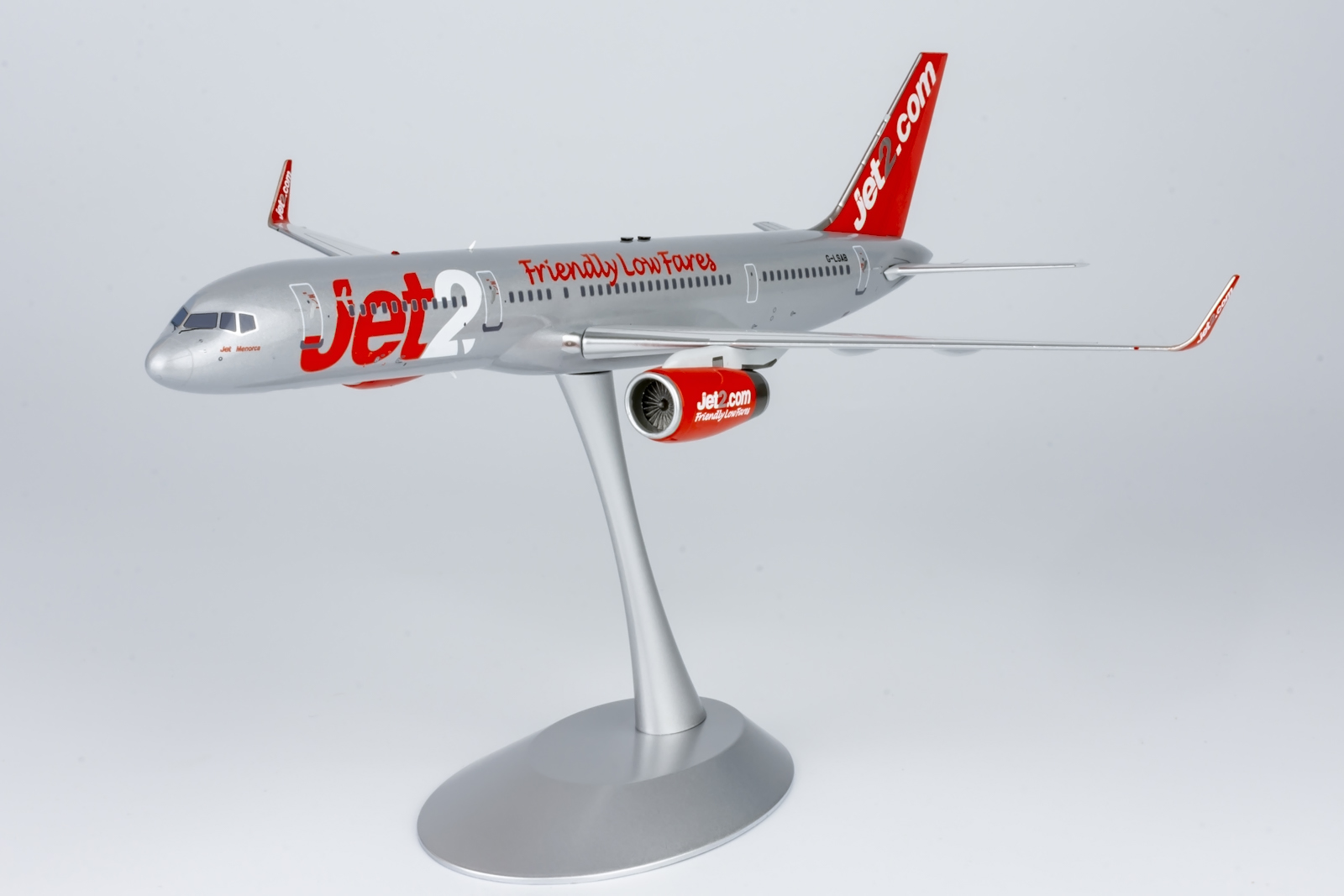 ScaleModelStore.com :: NG Models 1:200 - 42003 - Jet2 Boeing 757-200/w