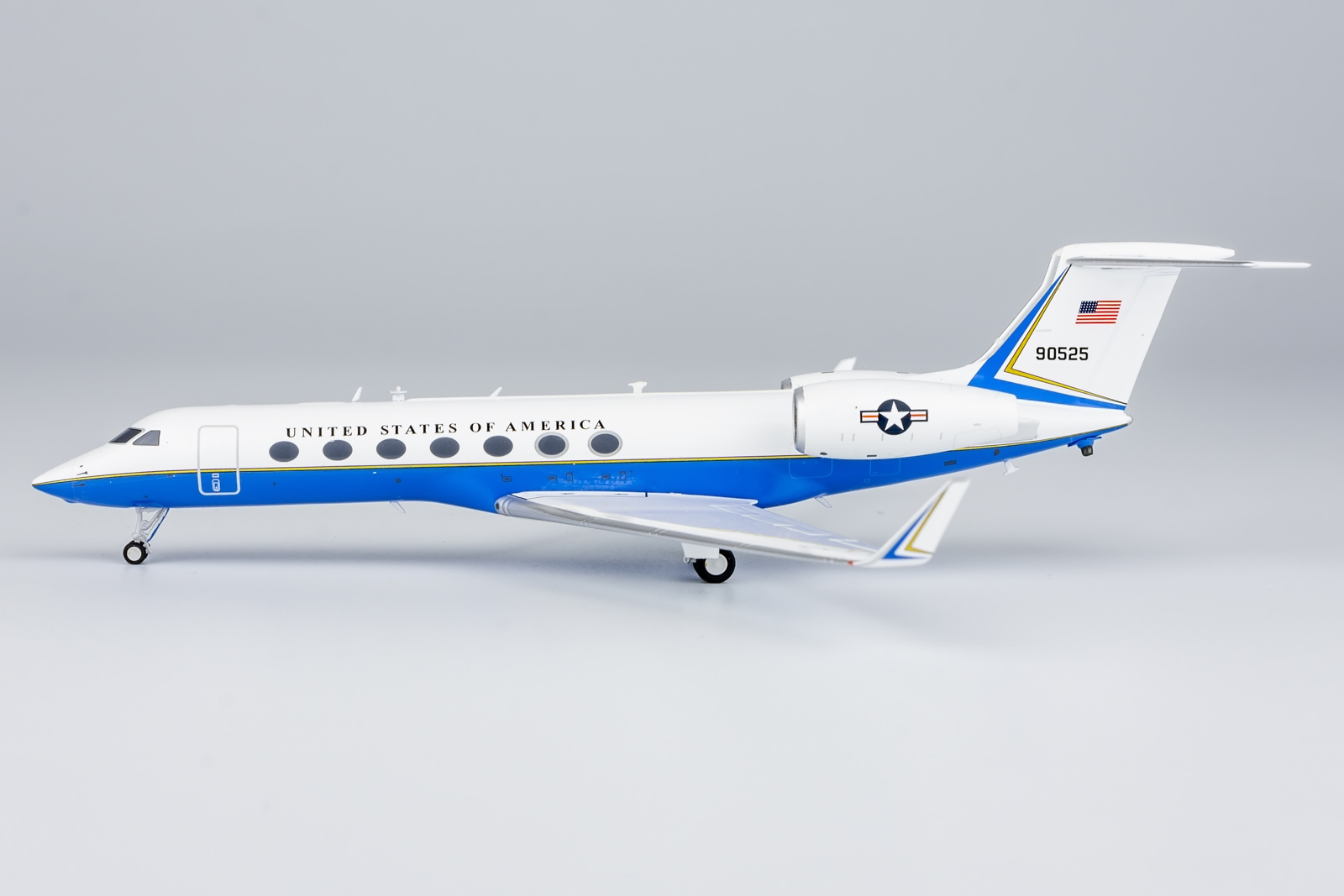 ScaleModelStore.com :: NG Models 1:200 - 75026 - US Air Force ...